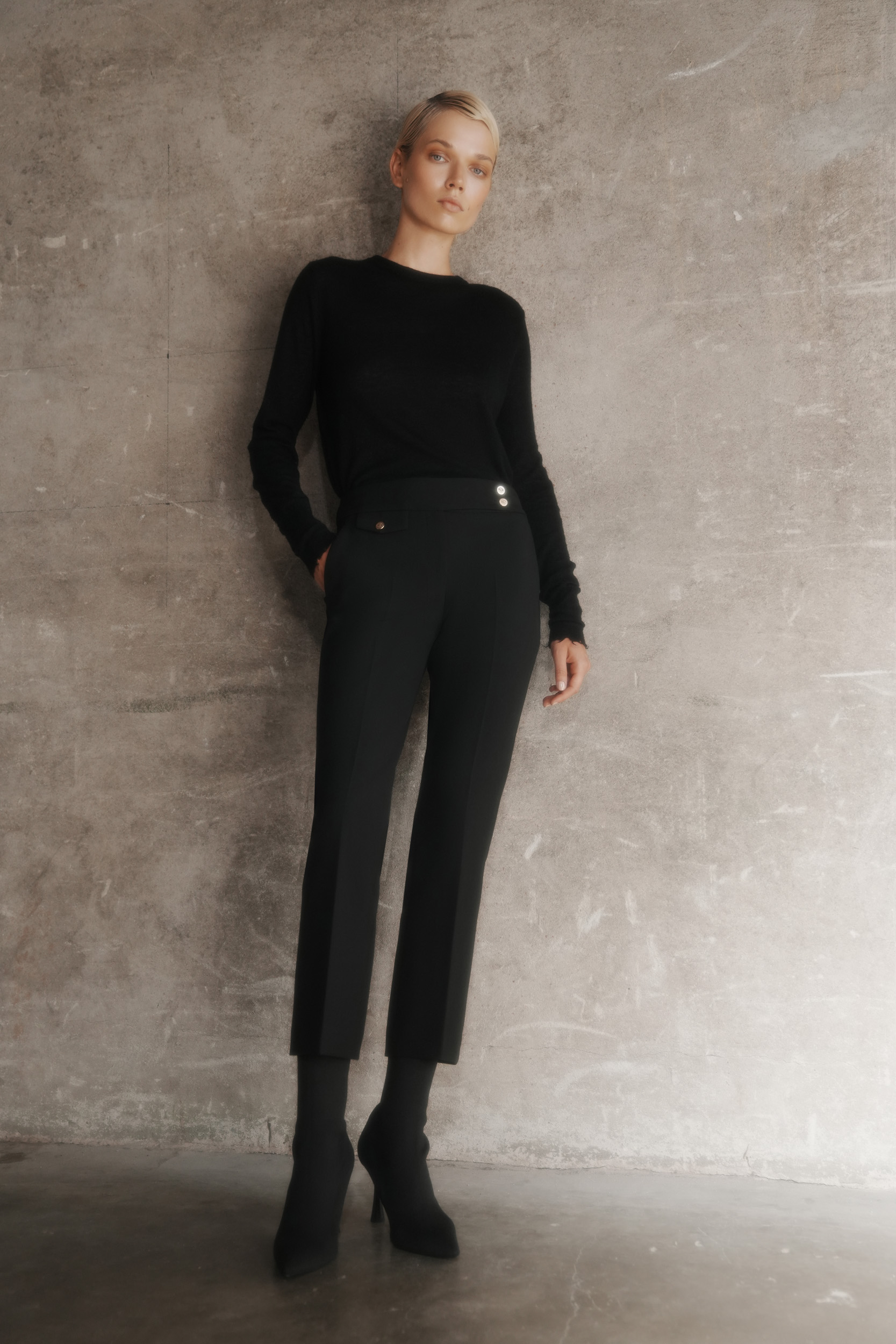 SEDUCTIVE - The luxurious style of pants